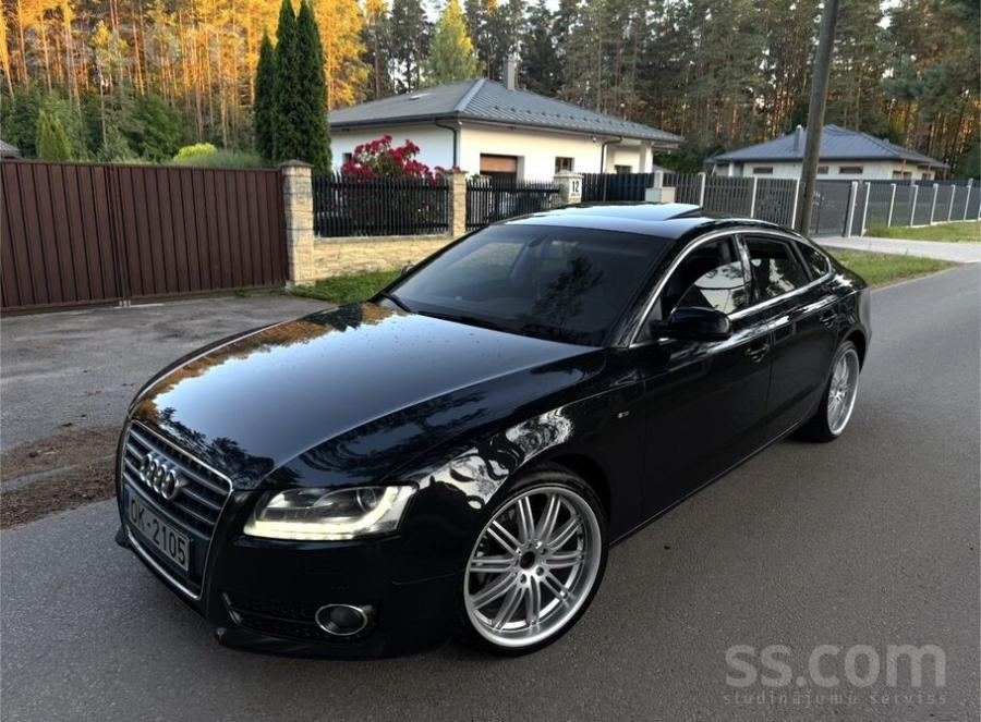 Melns Audi A5 2010 Daugavpils, ar dzinēja tilpumu 2.70 L un nobraukumu 306 tūkst. km par 6150 €, foto 1 vietnē AUTOMOTO.COM.LV