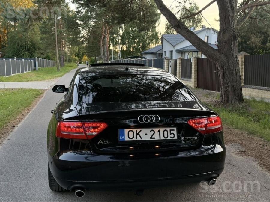 Melns Audi A5 2010 Daugavpils, ar dzinēja tilpumu 2.70 L un nobraukumu 306 tūkst. km par 6150 €, foto 4 vietnē AUTOMOTO.COM.LV