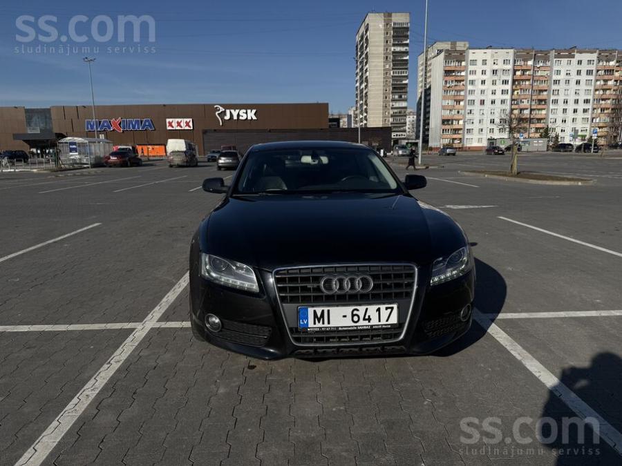 Melns Audi A5 2010 Rīga, ar dzinēja tilpumu 3.00 L un nobraukumu 343 tūkst. km par 8000 €, foto 3 vietnē AUTOMOTO.COM.LV