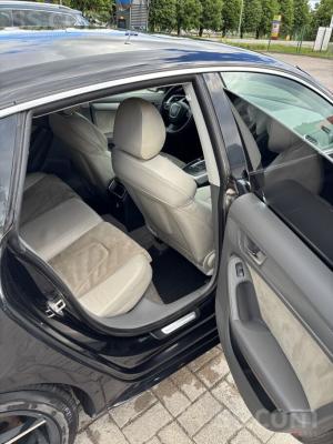 Melns Audi A5 2010 Kuldīga, ar dzinēja tilpumu 2.70 L un nobraukumu 0 tūkst. km par 5550 €, foto 9 vietnē AUTOMOTO.COM.LV