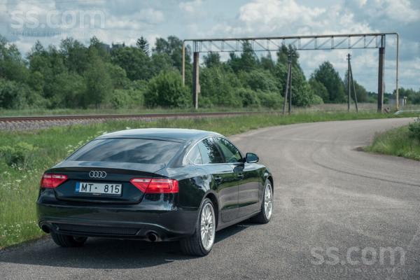 Melns Audi A5 2010 Jūrmala, ar dzinēja tilpumu 2.00 L un nobraukumu 278 tūkst. km par 9950 €, foto 8 vietnē AUTOMOTO.COM.LV