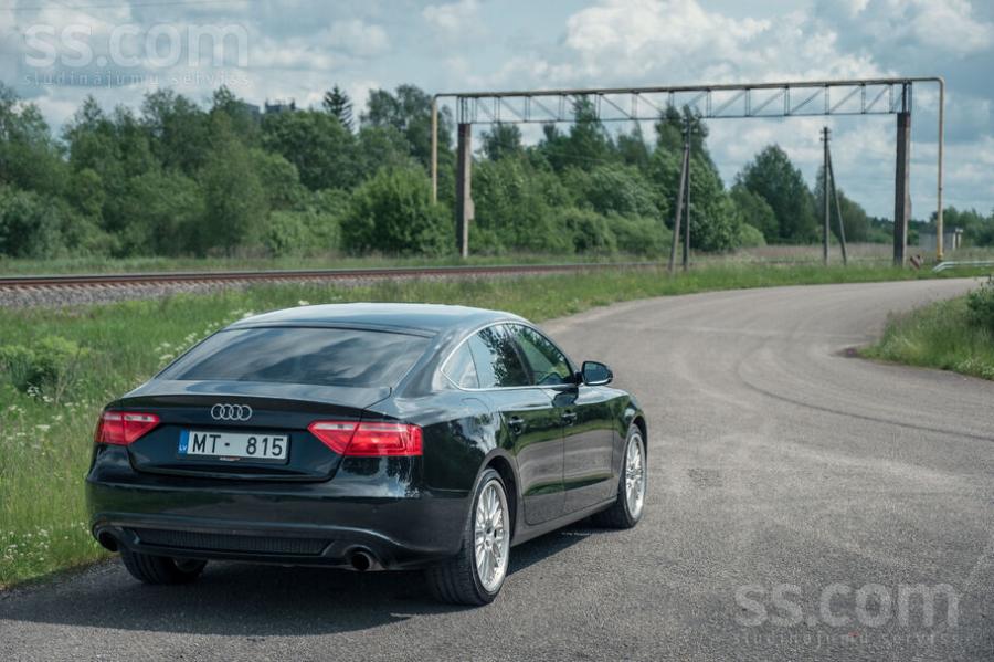 Melns Audi A5 2010 Jūrmala, ar dzinēja tilpumu 2.00 L un nobraukumu 278 tūkst. km par 9950 €, foto 9 vietnē AUTOMOTO.COM.LV