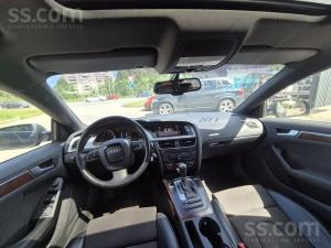 Black Audi A5 2010 in Riga, with an engine capacity of 3.00 L and mileage of 309 thousand km for 8390 €, photo 12 on AUTOMOTO.COM.LV