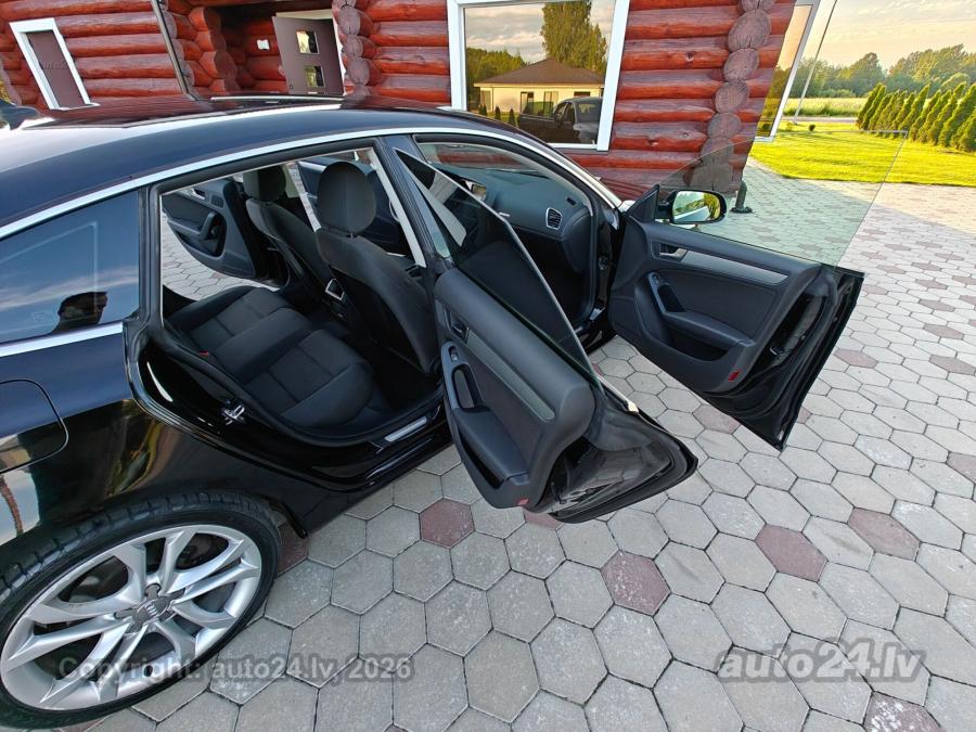 Melns Audi A5 2010 Paide, ar dzinēja tilpumu 2.00 L un nobraukumu 227 tūkst. km par 8990 €, foto 8 vietnē AUTOMOTO.COM.LV