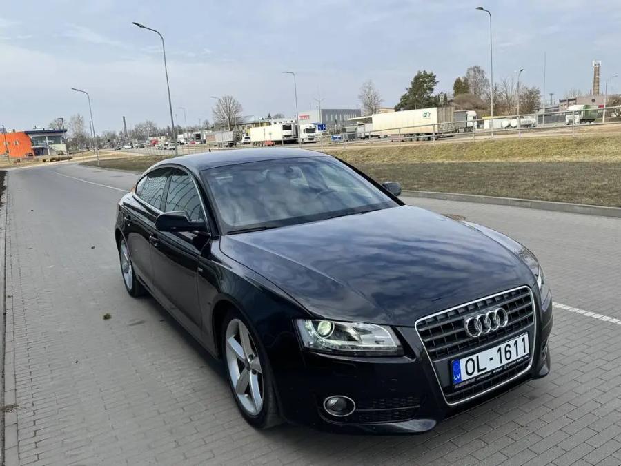 Melns Audi A5 2010 Rēzekne, ar dzinēja tilpumu 2.70 L un nobraukumu 238 tūkst. km par 6950 €, foto 3 vietnē AUTOMOTO.COM.LV