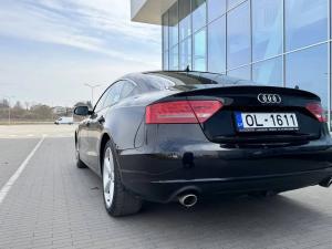 Melns Audi A5 2010 Rēzekne, ar dzinēja tilpumu 2.70 L un nobraukumu 238 tūkst. km par 6950 €, foto 6 vietnē AUTOMOTO.COM.LV