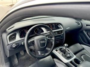 Melns Audi A5 2010 Rēzekne, ar dzinēja tilpumu 2.70 L un nobraukumu 238 tūkst. km par 6950 €, foto 12 vietnē AUTOMOTO.COM.LV