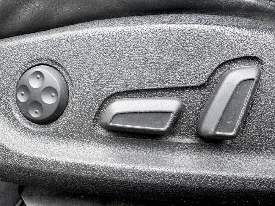 Melns Audi A5 2010 Rēzekne, ar dzinēja tilpumu 2.70 L un nobraukumu 238 tūkst. km par 6950 €, foto 17 vietnē AUTOMOTO.COM.LV