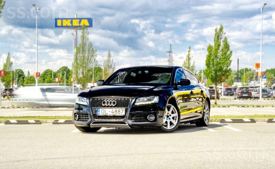 Black Audi A5 2010 in Riga, with an engine capacity of 3.00 L and mileage of 309 thousand km for 8390 €, photo 5 on AUTOMOTO.COM.LV