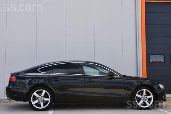 Melns Audi A5 2010 Rīga, ar dzinēja tilpumu 2.00 L un nobraukumu 233 tūkst. km par 6250 €, foto 5 vietnē AUTOMOTO.COM.LV