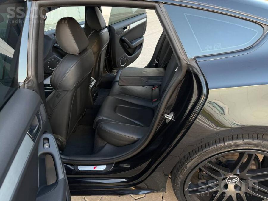 Melns Audi A5 2010 Rīga, ar dzinēja tilpumu 3.00 L un nobraukumu 0 tūkst. km par 9500 €, foto 18 vietnē AUTOMOTO.COM.LV