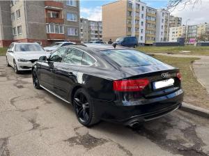 Black Audi A5 2010 in Jonava, with an engine capacity of 1.98 L and mileage of 300 thousand km for 4500 €, photo 5 on AUTOMOTO.COM.LV
