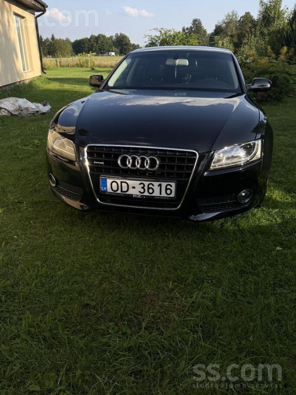 Melns Audi A5 2010 Rīga, ar dzinēja tilpumu 3.00 L un nobraukumu 276 tūkst. km par 8500 €, foto 1 vietnē AUTOMOTO.COM.LV