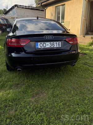 Black Audi A5 2010 in Riga, with an engine capacity of 3.00 L and mileage of 276 thousand km for 8500 €, photo 3 on AUTOMOTO.COM.LV