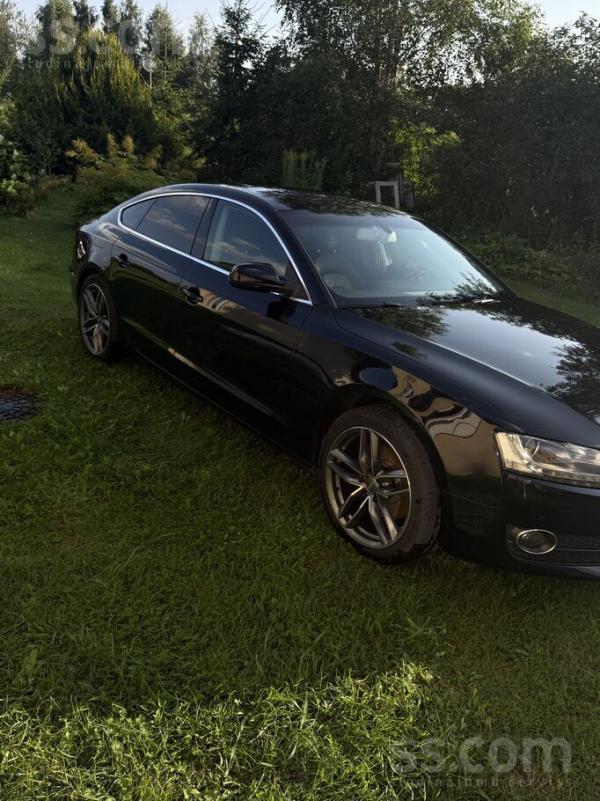 Melns Audi A5 2010 Rīga, ar dzinēja tilpumu 3.00 L un nobraukumu 276 tūkst. km par 8500 €, foto 3 vietnē AUTOMOTO.COM.LV
