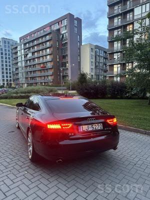 Melns Audi A5 2010 Rīga, ar dzinēja tilpumu 2.70 L un nobraukumu 393 tūkst. km par 10250 €, foto 5 vietnē AUTOMOTO.COM.LV
