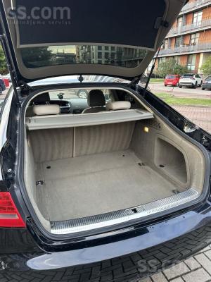 Melns Audi A5 2010 Rīga, ar dzinēja tilpumu 2.70 L un nobraukumu 393 tūkst. km par 10250 €, foto 10 vietnē AUTOMOTO.COM.LV
