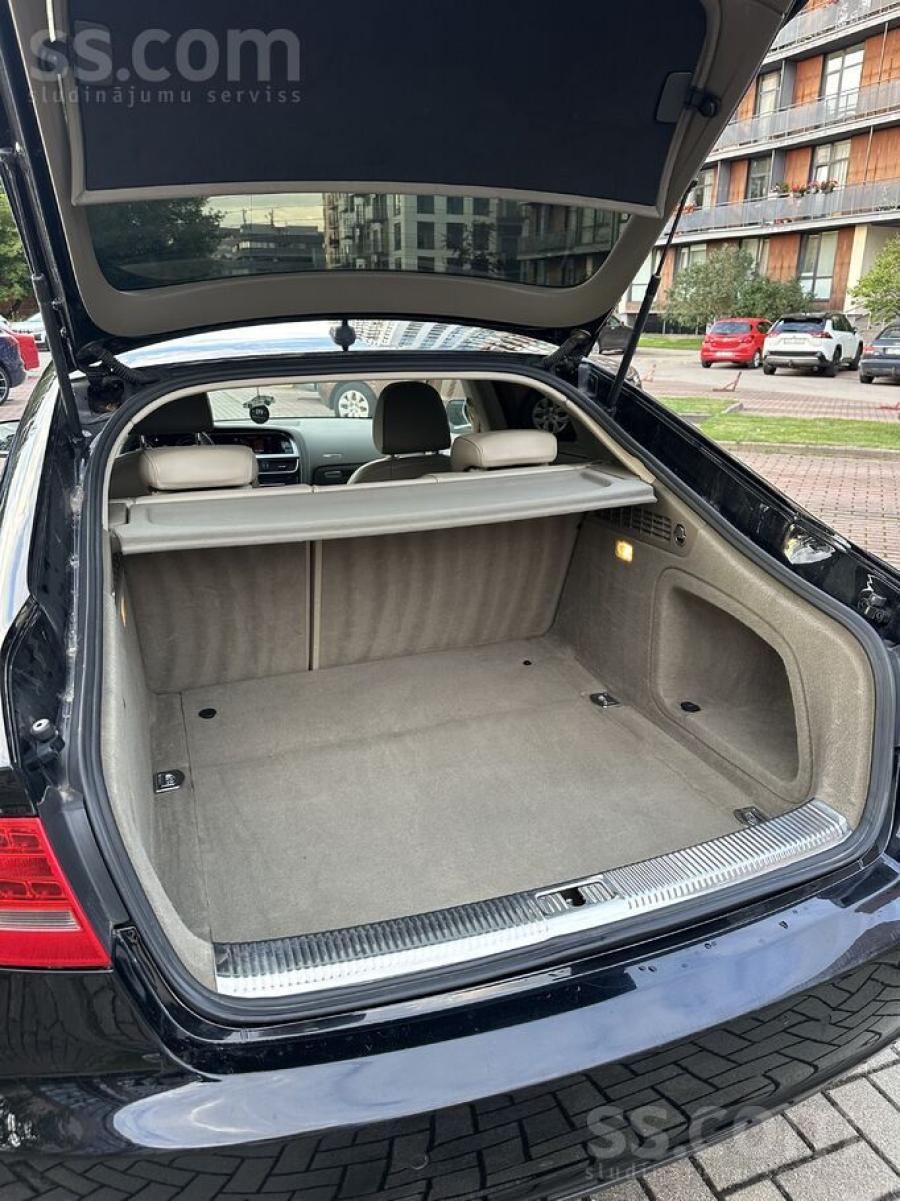 Melns Audi A5 2010 Rīga, ar dzinēja tilpumu 2.70 L un nobraukumu 393 tūkst. km par 10250 €, foto 10 vietnē AUTOMOTO.COM.LV