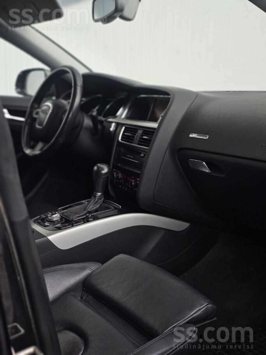 Melns Audi A5 2010 Rīga, ar dzinēja tilpumu 2.70 L un nobraukumu 0 tūkst. km par 5277 €, foto 9 vietnē AUTOMOTO.COM.LV