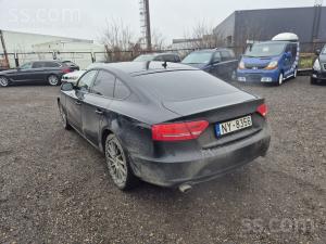 Black Audi A5 2011 in Riga, with an engine capacity of 3.00 L and mileage of 285 thousand km for 8990 €, photo 8 on AUTOMOTO.COM.LV