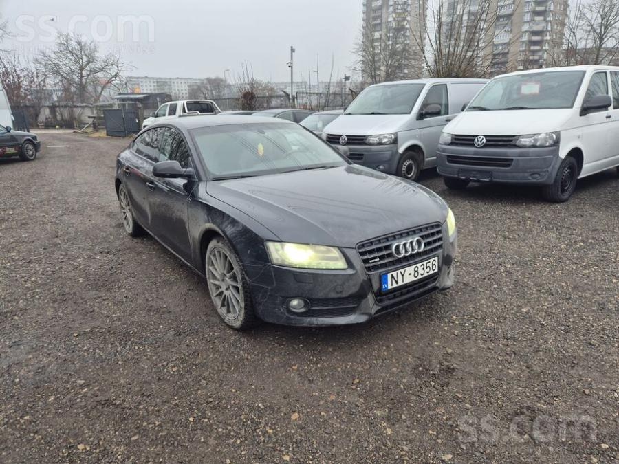 Melns Audi A5 2011 Rīga, ar dzinēja tilpumu 3.00 L un nobraukumu 285 tūkst. km par 8990 €, foto 2 vietnē AUTOMOTO.COM.LV