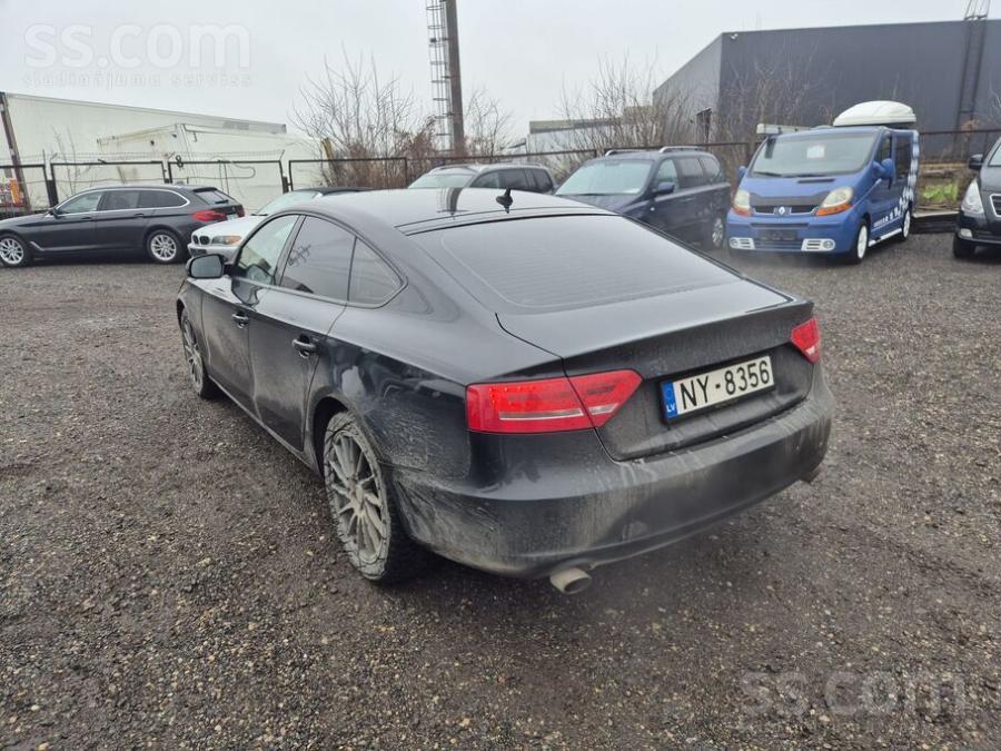 Melns Audi A5 2011 Rīga, ar dzinēja tilpumu 3.00 L un nobraukumu 285 tūkst. km par 8990 €, foto 7 vietnē AUTOMOTO.COM.LV
