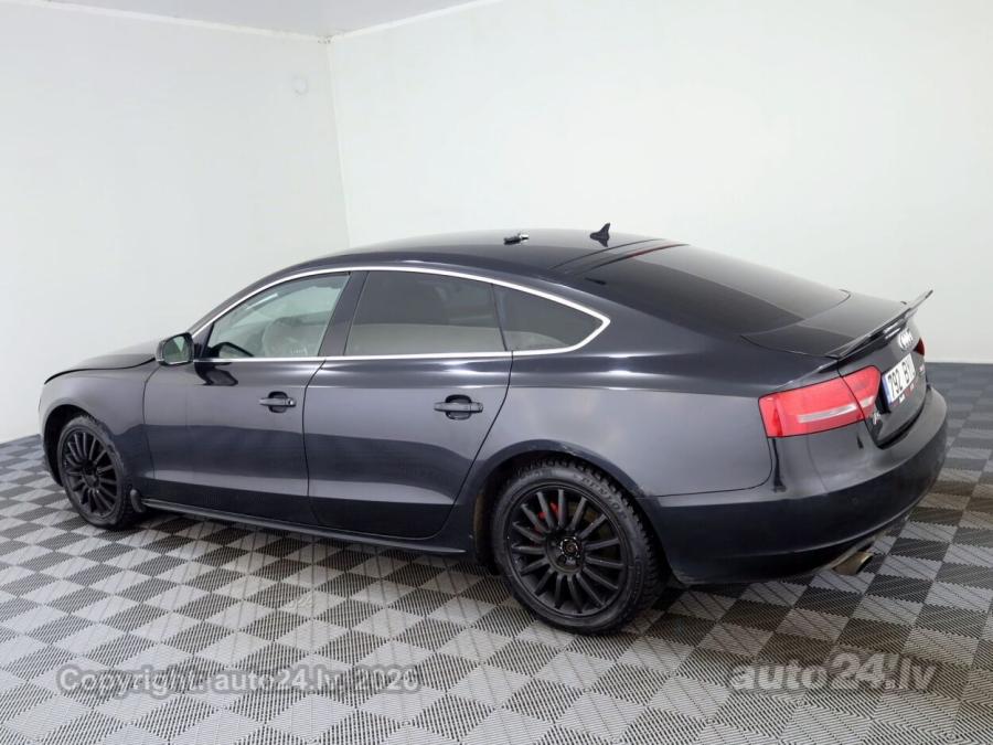 Black Audi A5 2011 in Tallinn, with an engine capacity of 3.00 L and mileage of 452 thousand km for 2499 €, photo 4 on AUTOMOTO.COM.LV