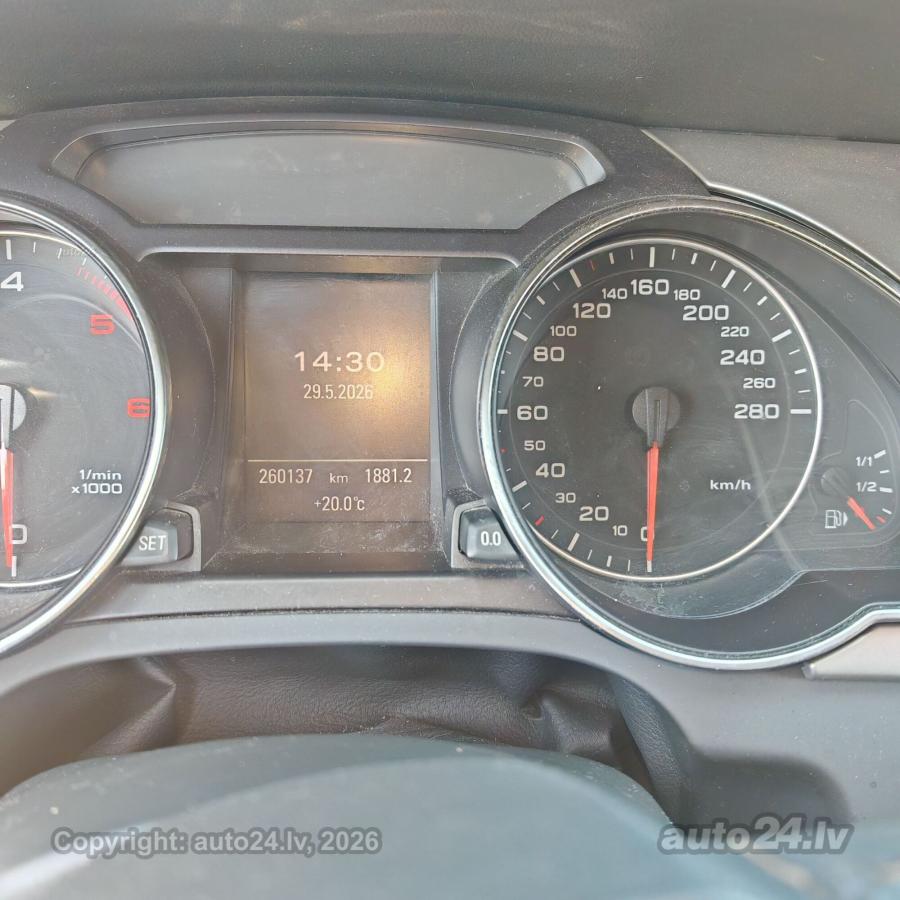 Melns Audi A5 2011 Tallina, ar dzinēja tilpumu 3.00 L un nobraukumu 260 tūkst. km par 10000 €, foto 12 vietnē AUTOMOTO.COM.LV