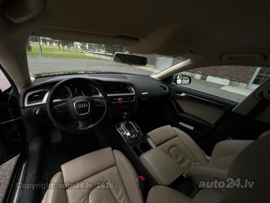 Черный Ауди А5 2011 в Таллин, объемом двигателя 3.00 л и пробегом 279 тыс. км за 9990 €, фото 10 на AUTOMOTO.COM.LV