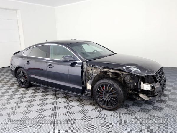 Black Audi A5 2011 in Tallinn, with an engine capacity of 3.00 L and mileage of 451 thousand km for 2299 €, photo 1 on AUTOMOTO.COM.LV