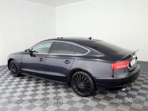 Melns Audi A5 2011 Tallina, ar dzinēja tilpumu 3.00 L un nobraukumu 451 tūkst. km par 2299 €, foto 5 vietnē AUTOMOTO.COM.LV