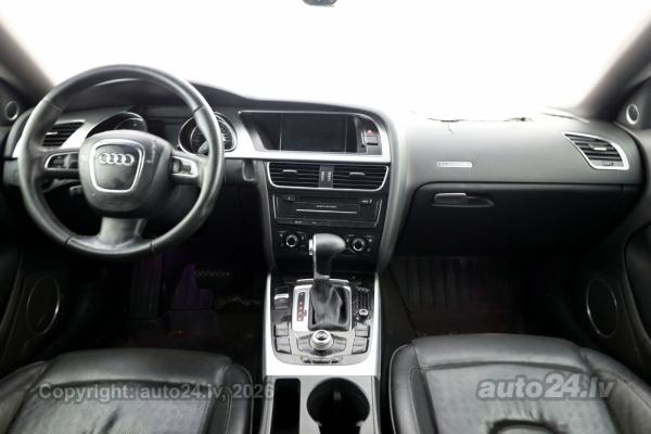 Black Audi A5 2011 in Tallinn, with an engine capacity of 3.00 L and mileage of 451 thousand km for 2299 €, photo 6 on AUTOMOTO.COM.LV