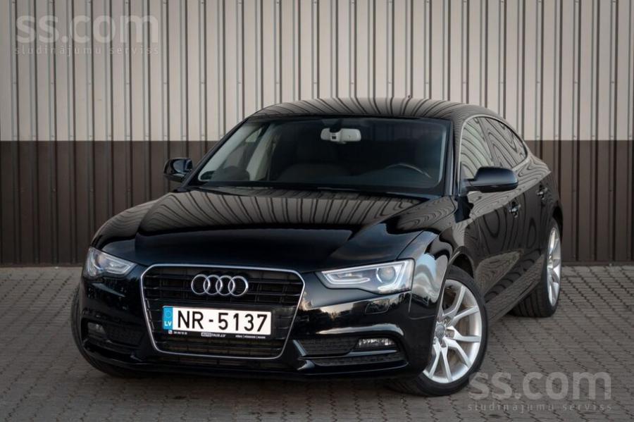 Melns Audi A5 2012 Talsi, ar dzinēja tilpumu 2.00 L un nobraukumu 267 tūkst. km par 9990 €, foto 3 vietnē AUTOMOTO.COM.LV