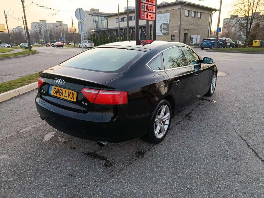Black Audi A5 2012 in Kaunas, with an engine capacity of 1.80 L and mileage of 183 thousand km for 4800 €, photo 2 on AUTOMOTO.COM.LV