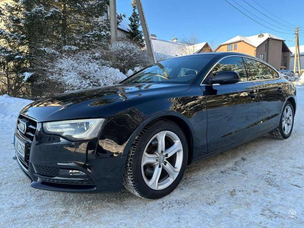 Melns Audi A5 2012 Viļņa, ar dzinēja tilpumu 1.97 L un nobraukumu 220 tūkst. km par 10550 €, foto 3 vietnē AUTOMOTO.COM.LV