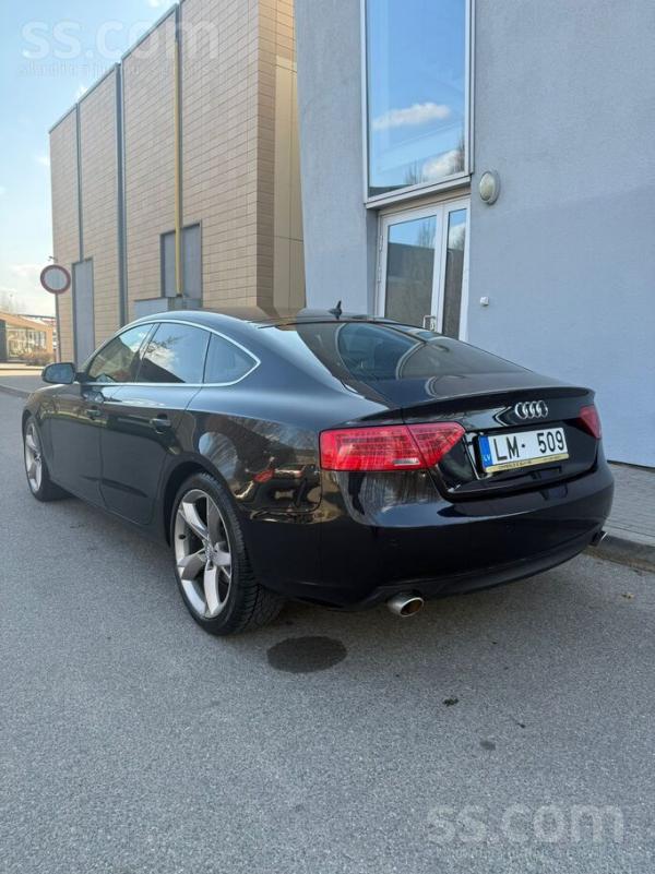 Black Audi A5 2012 in Riga, with an engine capacity of 3.00 L and mileage of 0 thousand km for 7500 €, photo 3 on AUTOMOTO.COM.LV
