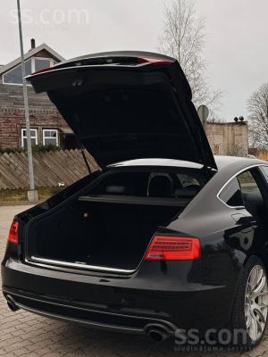 Melns Audi A5 2012 Liepāja, ar dzinēja tilpumu 1.80 L un nobraukumu 192 tūkst. km par 11500 €, foto 4 vietnē AUTOMOTO.COM.LV