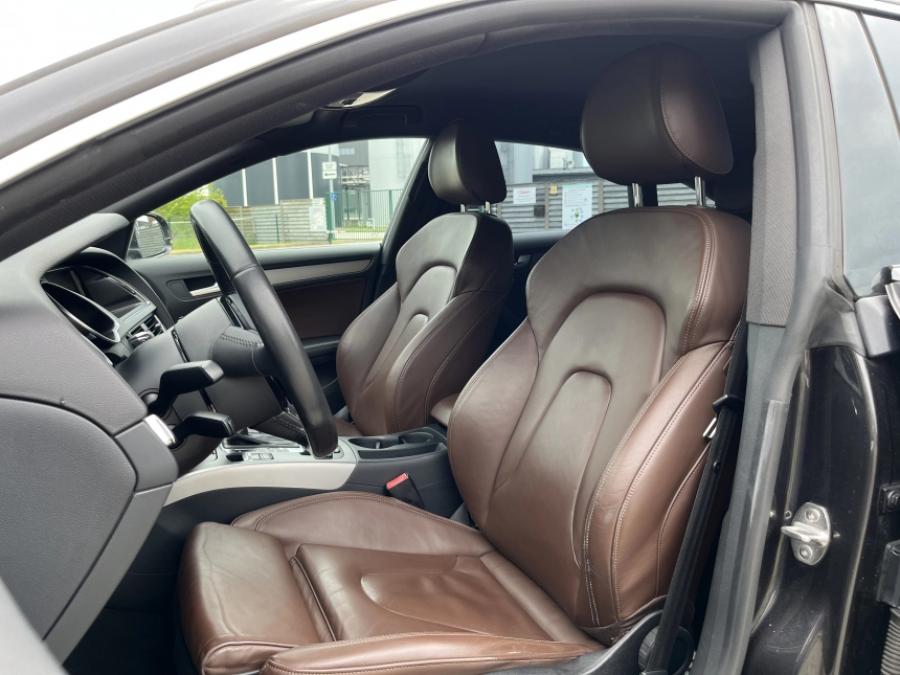 Black Audi A5 2012 in Riga, with an engine capacity of 1.80 L and mileage of 157 thousand km for 10990 €, photo 11 on AUTOMOTO.COM.LV
