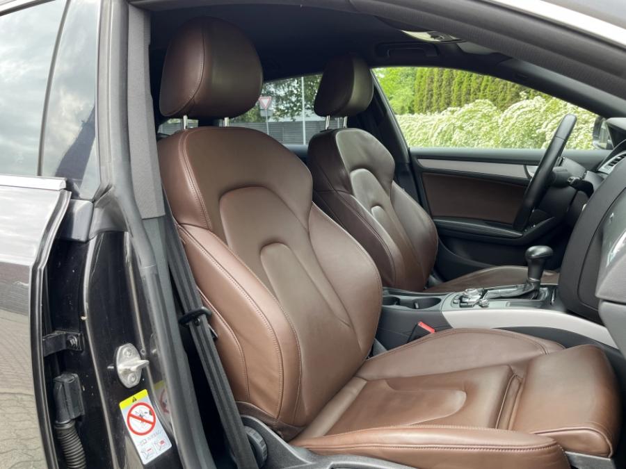 Black Audi A5 2012 in Riga, with an engine capacity of 1.80 L and mileage of 157 thousand km for 10990 €, photo 14 on AUTOMOTO.COM.LV