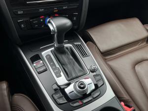 Black Audi A5 2012 in Riga, with an engine capacity of 1.80 L and mileage of 157 thousand km for 10990 €, photo 20 on AUTOMOTO.COM.LV