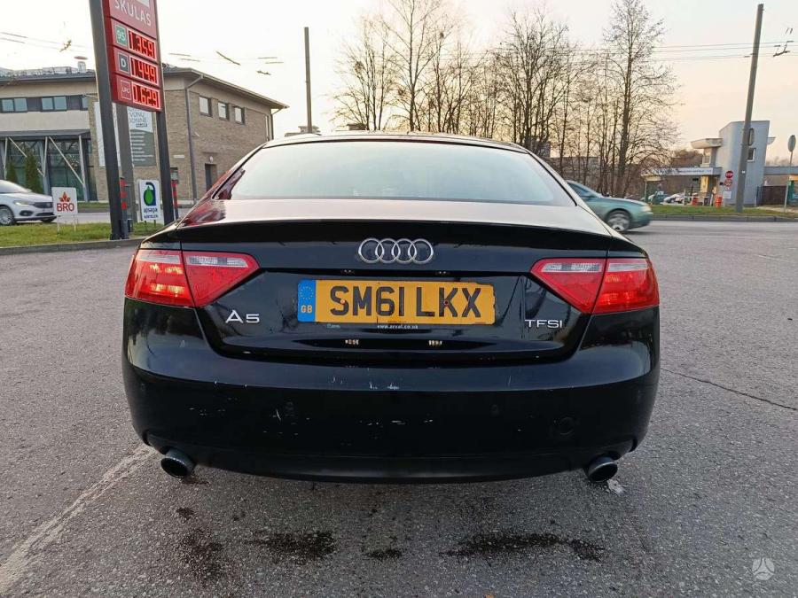 Black Audi A5 2012 in Kaunas, with an engine capacity of 1.80 L and mileage of 183 thousand km for 4000 €, photo 10 on AUTOMOTO.COM.LV
