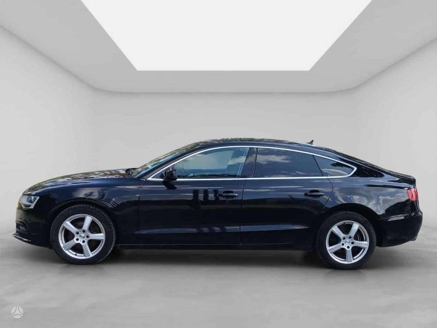 Black Audi A5 2013 in Vilnius, with an engine capacity of 2.00 L and mileage of 89 thousand km for 9490 €, photo 3 on AUTOMOTO.COM.LV