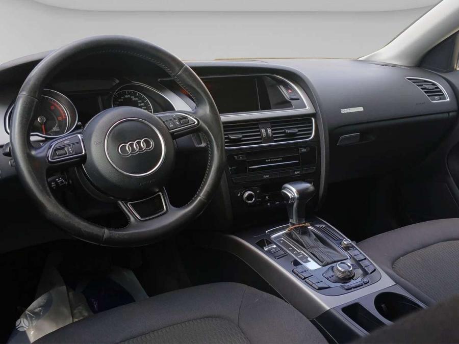 Black Audi A5 2013 in Vilnius, with an engine capacity of 2.00 L and mileage of 89 thousand km for 9490 €, photo 8 on AUTOMOTO.COM.LV