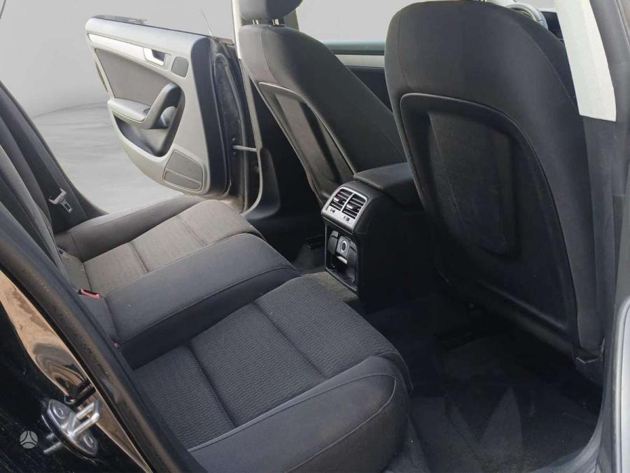 Black Audi A5 2013 in Vilnius, with an engine capacity of 2.00 L and mileage of 89 thousand km for 9490 €, photo 14 on AUTOMOTO.COM.LV