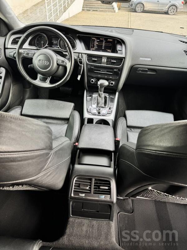 Black Audi A5 2013 in Riga, with an engine capacity of 3.00 L and mileage of 201 thousand km for 10500 €, photo 10 on AUTOMOTO.COM.LV