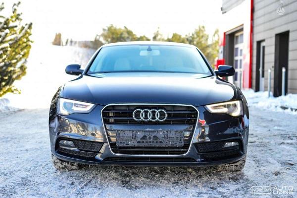 Melns Audi A5 2014 Kretinga, ar dzinēja tilpumu 2.00 L un nobraukumu 127 tūkst. km par 14500 €, foto 3 vietnē AUTOMOTO.COM.LV