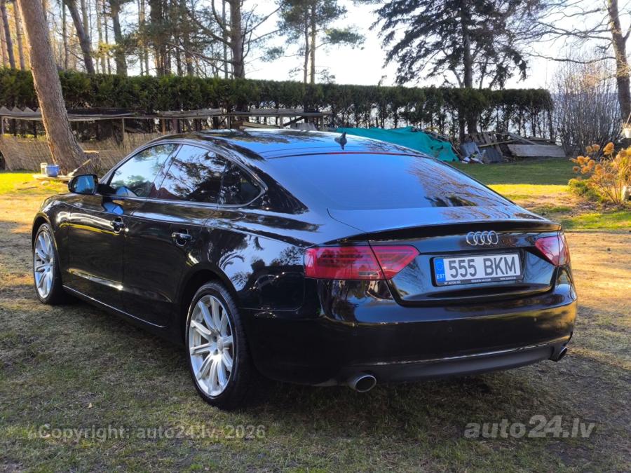 Black Audi A5 2014 in Tallinn, with an engine capacity of 3.00 L and mileage of 252 thousand km for 11998 €, photo 8 on AUTOMOTO.COM.LV