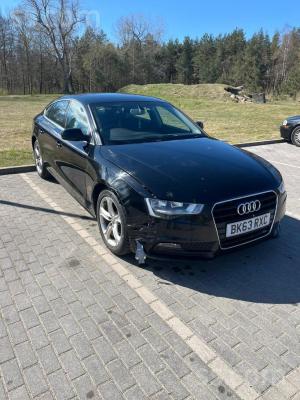 Melns Audi A5 2014 Liepāja, ar dzinēja tilpumu 2.00 L un nobraukumu 250 tūkst. km par 2900 €, foto  vietnē AUTOMOTO.COM.LV