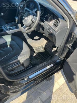 Melns Audi A5 2014 Liepāja, ar dzinēja tilpumu 2.00 L un nobraukumu 250 tūkst. km par 2900 €, foto 7 vietnē AUTOMOTO.COM.LV
