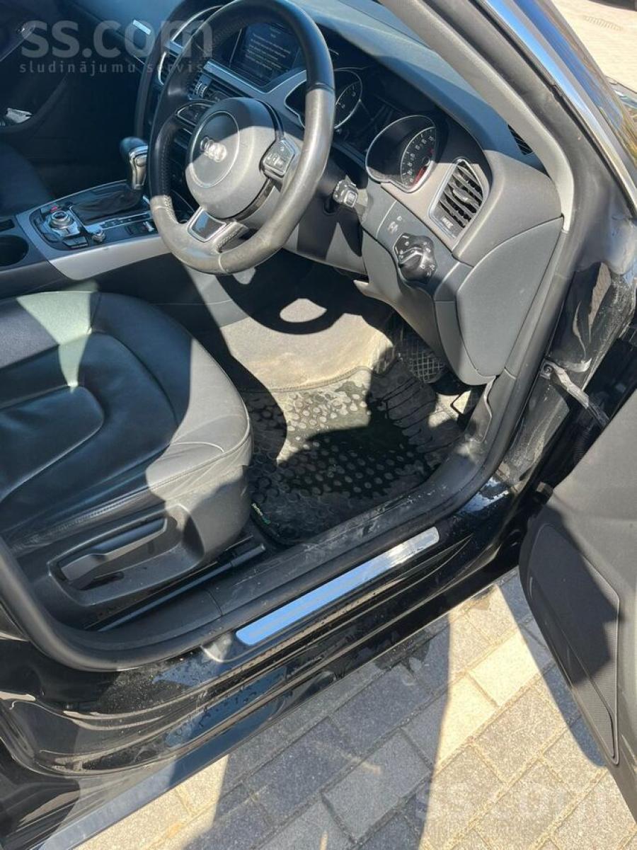 Melns Audi A5 2014 Liepāja, ar dzinēja tilpumu 2.00 L un nobraukumu 250 tūkst. km par 2900 €, foto 7 vietnē AUTOMOTO.COM.LV